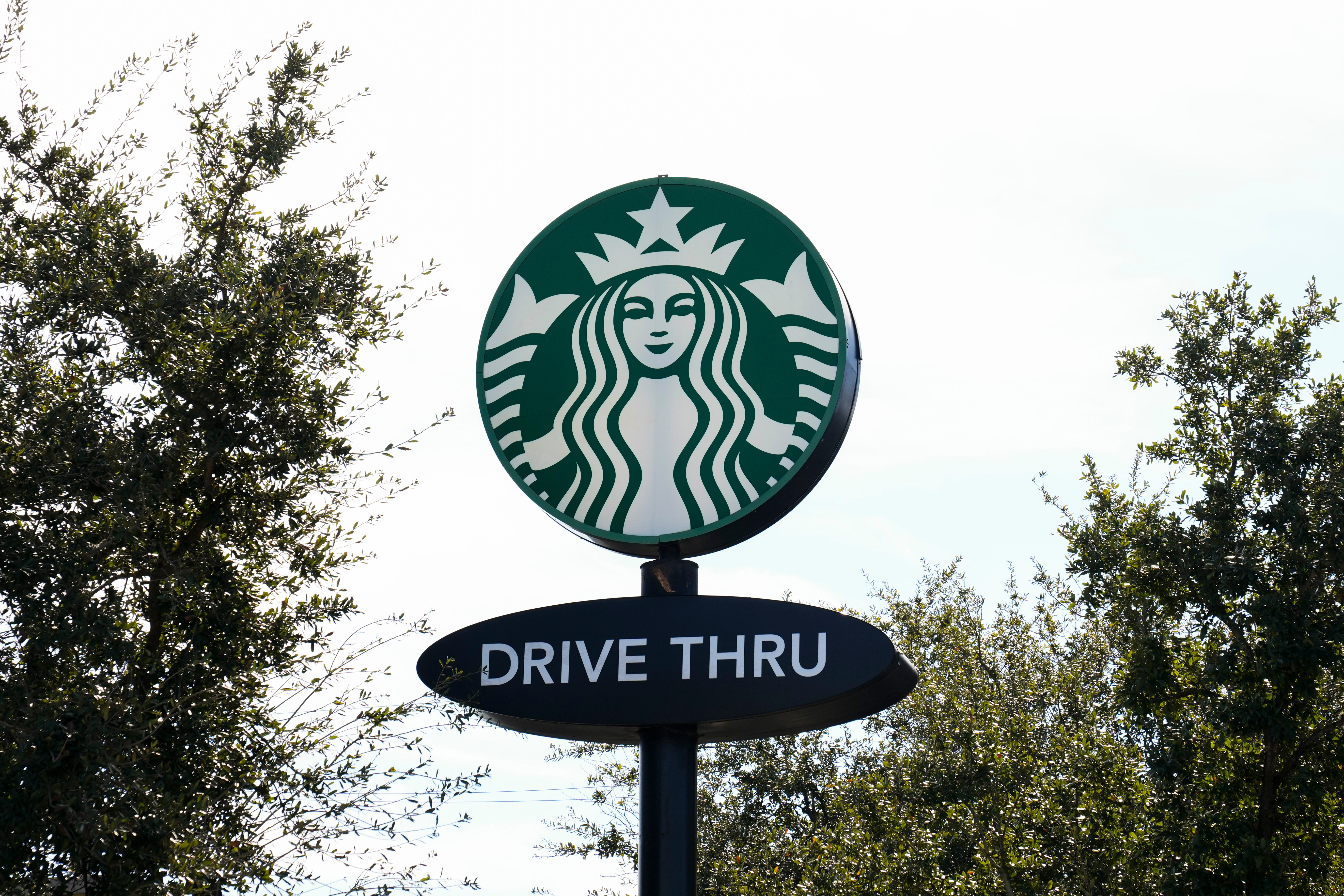 Starbucks Workers Kick Off 65-Store U.S. Strike On Company's Busy Red ...